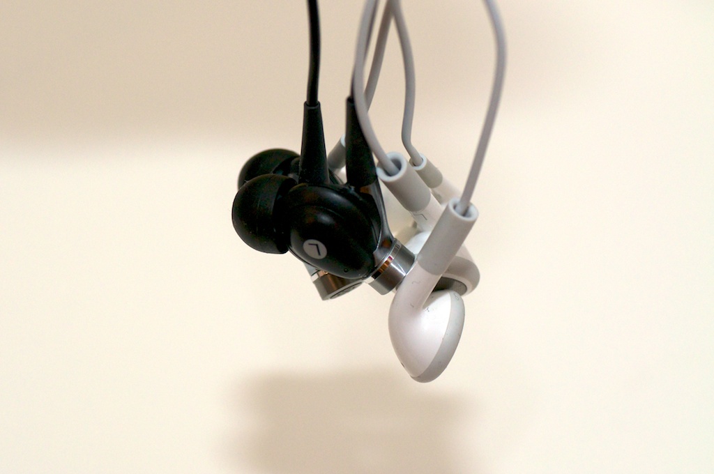 Review: Sony MDR-NC300D Noise Canceling Earbuds – TechPatio